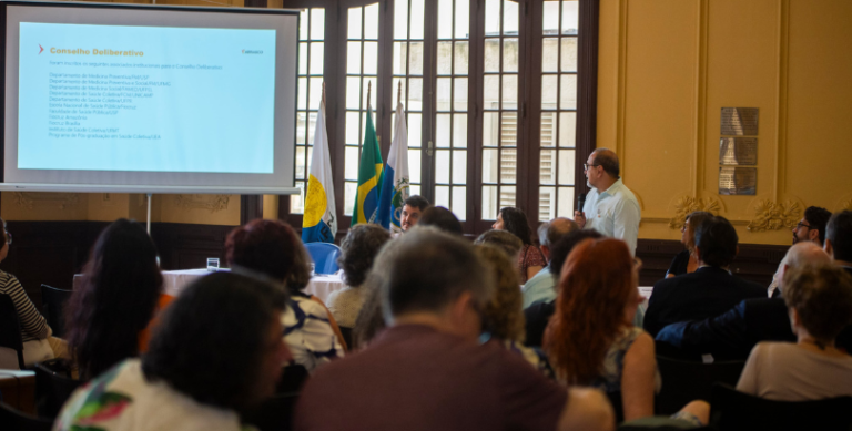 Gestão 2024-2027: Diretoria e Conselho Deliberativo da Abrasco tomam ... Gestão 2024-2027: Diretoria e Conselho Deliberativo da Abrasco tomam ...